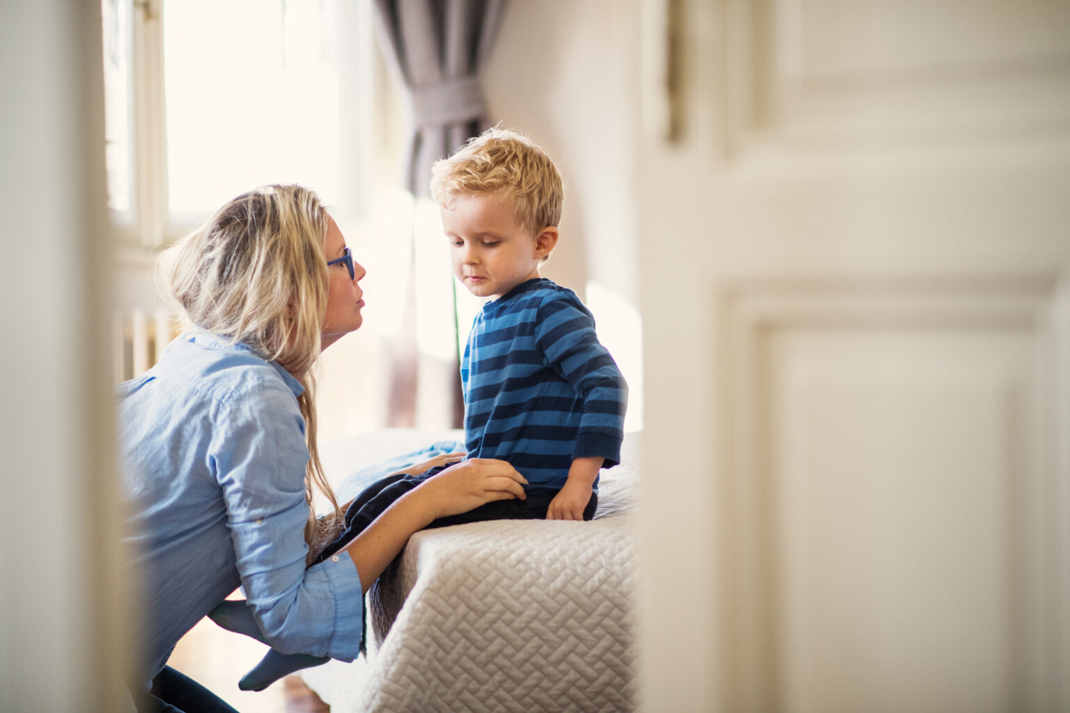 Streit zwischen Eltern und Kind: 10 Tipps zur Konfliktlösung ...