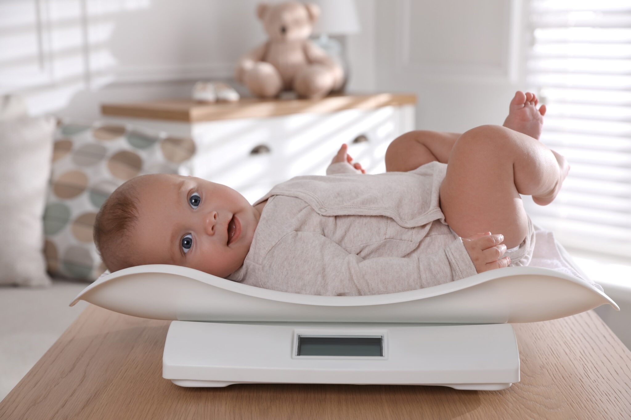 Gewichtsentwicklung beim Baby: Das ist normal | Babyartikel.de Magazin